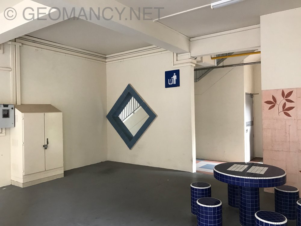 HDB's in the late 1990s void deck features - Around Singapore ...